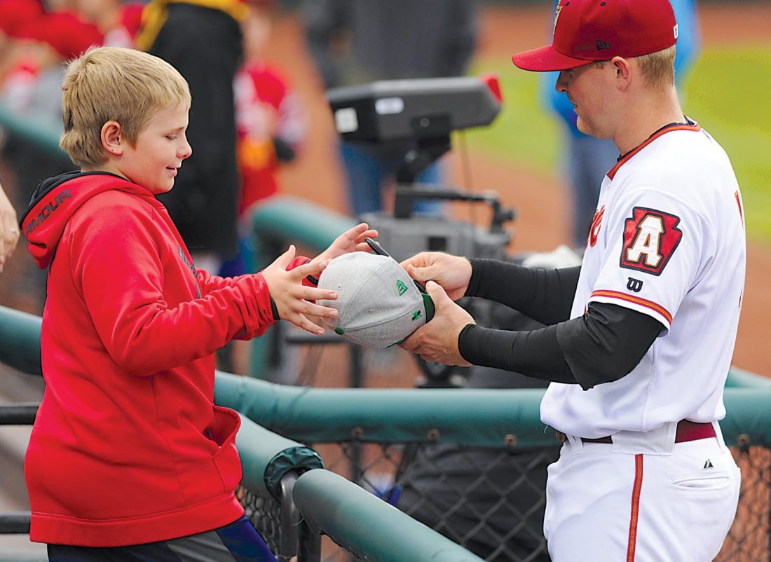 Hats off to Simpson | News, Sports, Jobs - Altoona Mirror